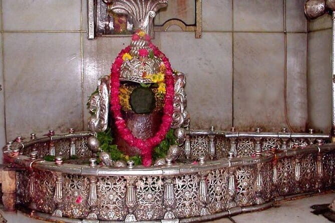 Ujjain and Mahakaleshwar Temple Private Day Tour from Indore - Practical Aspects of the Tour