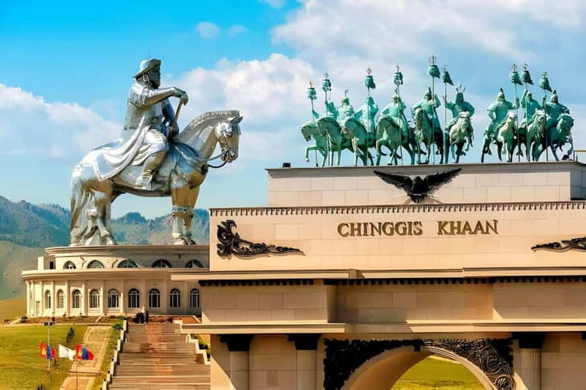 Ulaanbaatar: Chinggis Khaan Statue and Turtle Rock Day Tour - What It’s Like to Travel With This Tour