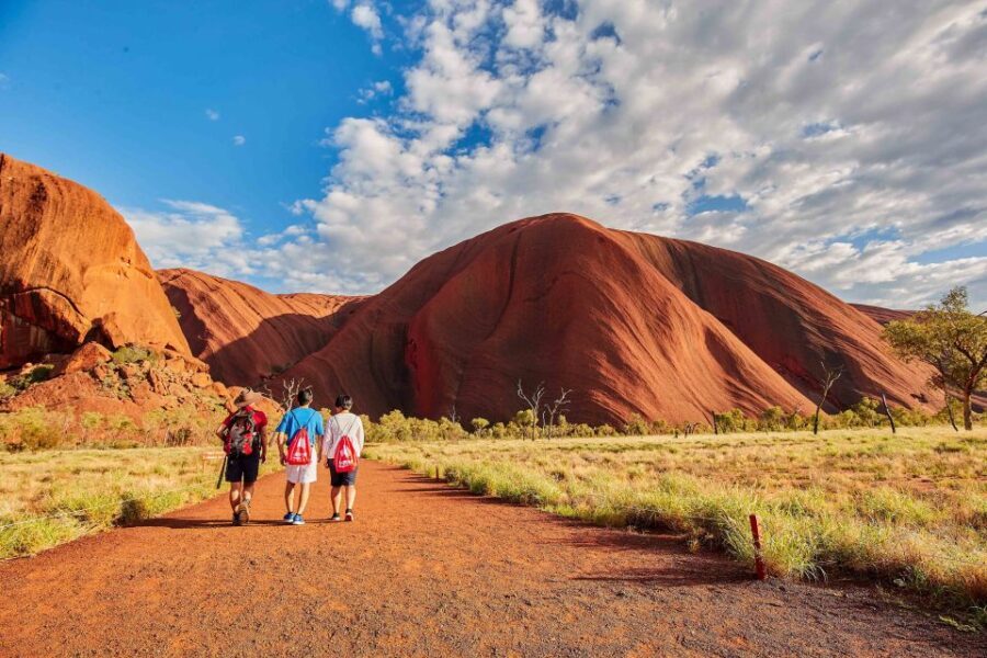 Uluru: Guided Walking Tour at Sunrise with Light Breakfast - The Cost and Value