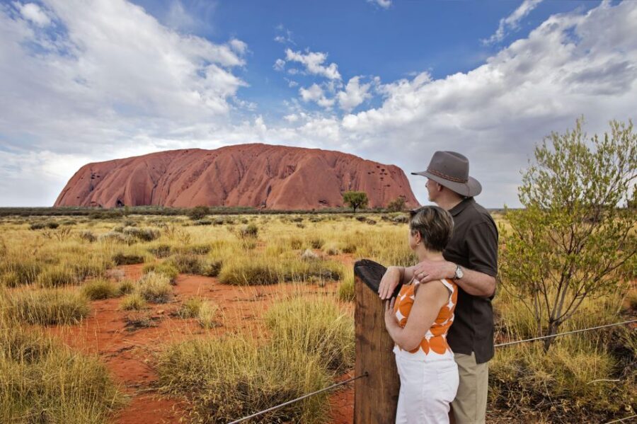 Uluru Kata Tjuta & Kings Canyon 3-Day 2-Night Camping Tour - Transport, Group Size, and Logistics