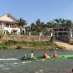 Vang vieng: Longtail boat&Paragliding & hotel pick-up - What’s Included and What’s Not