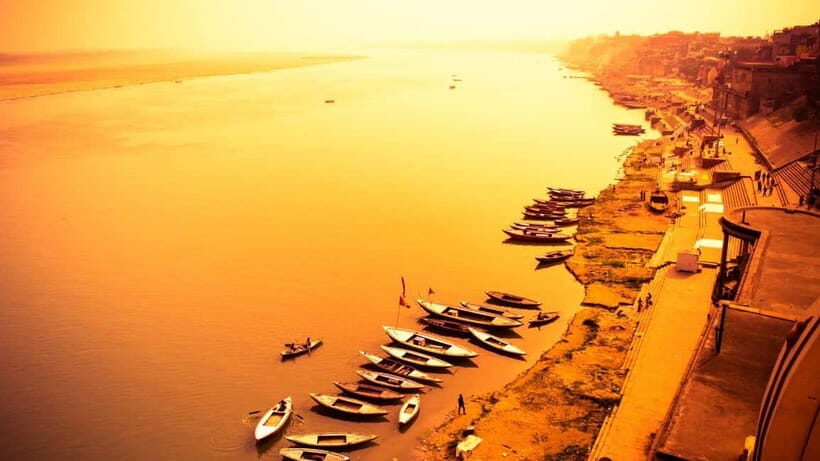 Varanasi: Ganga Aarti Boat Ride at Dashashwamedh Ghat - Why This Tour Is Worth It