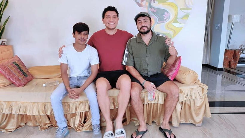 VARANASI : MYSTICISM TOUR WITH MOHIT IN SPANISH & ENGLISH - The Sum Up