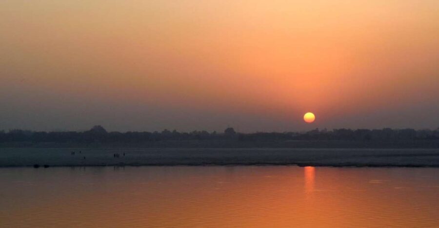 Varanasi: Sunrise Boat Tour with Arti Ceremony - Why Travelers Love This Tour