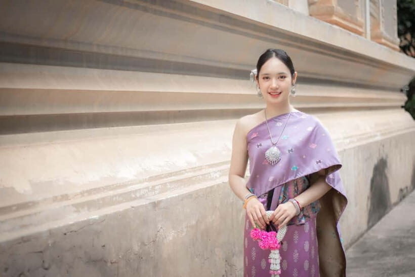 Vientiane: Traditional Lao Dress Rental and Photo Session - What to Expect During the Tour