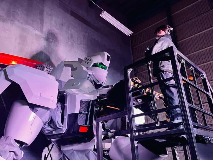ViewingFactory tour of giant robot Ingram - Is It Worth the Price?