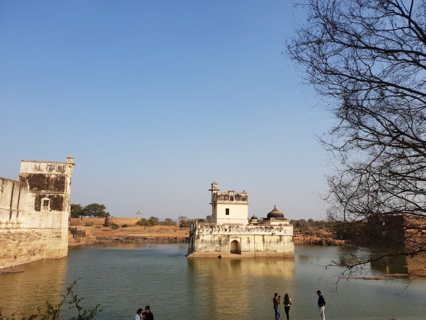 Visit Chittorgarh Fort with Pushkar Drop from Udaipur. - The Itinerary in Detail