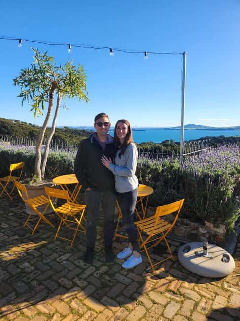 Waiheke Island: The Afternoon Wine Affair with VIP lunch - What Makes This Tour Stand Out?