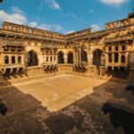 Walk through the time in Hampi (2 Hours Guided Walking Tour) - Exploring the Heart of Hampi: What to Expect