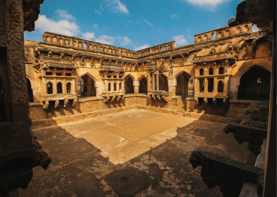 Walk through the time in Hampi (2 Hours Guided Walking Tour) - Exploring the Heart of Hampi: What to Expect