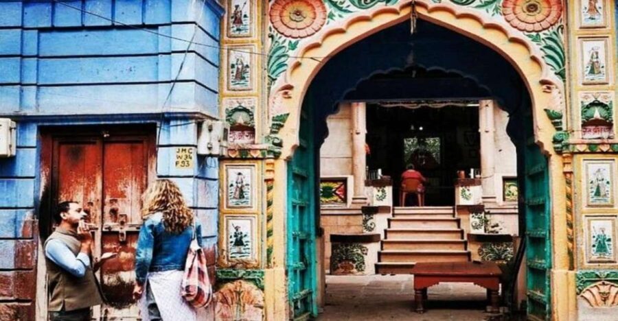 walk to bluecity heritage tour - Starting Point: Clock Tower Market