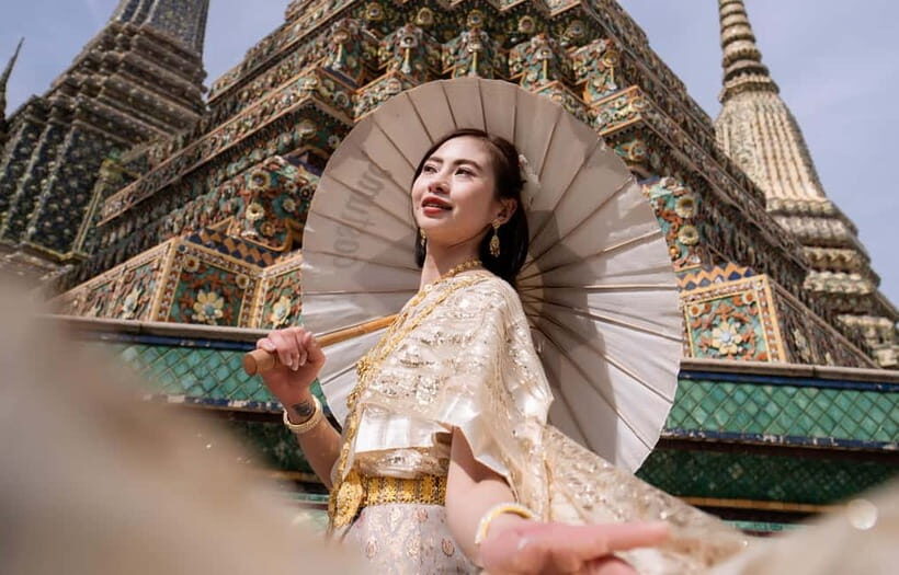 Wat Pho: Traditional Thai Costume Photoshoot - The Itinerary: What to Expect