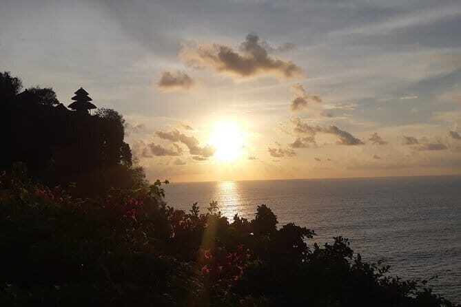 Watersport and Sunset in Uluwatu - A Detailed Look at the Itinerary
