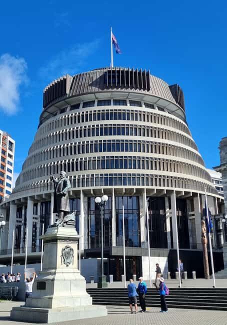 Wellington's Historical Walking Odyssey - Who Will Love This Tour?