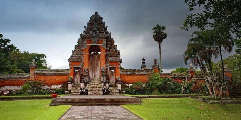 West Bali: Jatiluwih Rice Terrace and Tanah Lot Sunset Tour - Transportation, Timing, and Practical Details