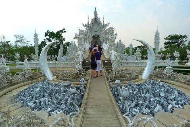 White Temple, Black House Museum and Hot Spring Tour from Chiang Mai - The White Temple – Wat Rong Khun