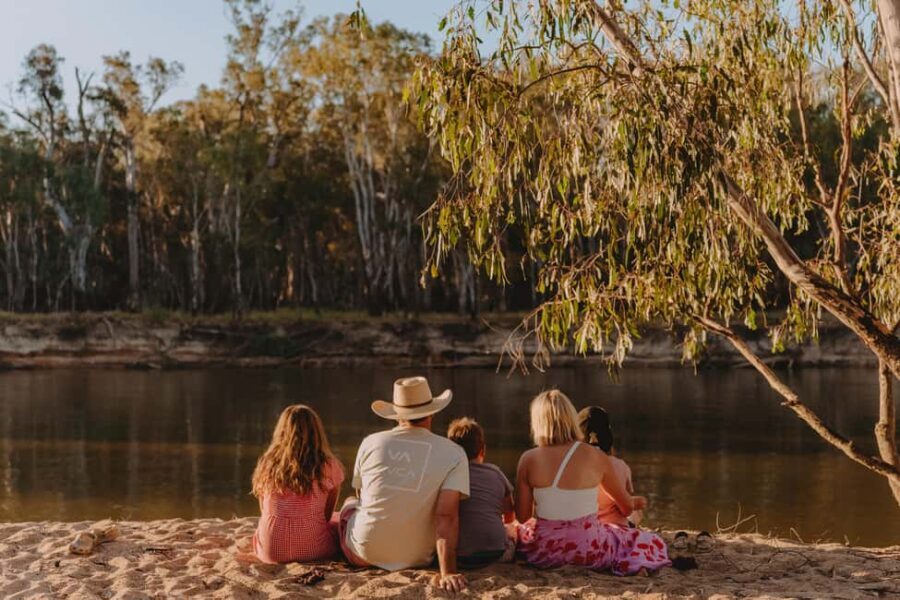 Wildlife Guided Tour with Picnic at The Paddock at Ulupna - The Picnic Experience: A Taste of Local Flavors