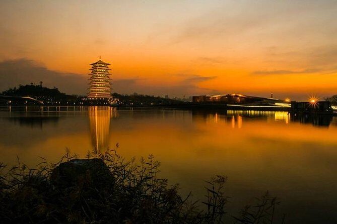 Xi'an Downtown hotel to Xianyang Airport:Private with Meet & Great service - The Experience: What to Expect