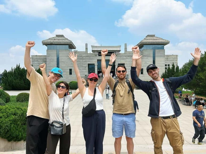 Xi'an Exclusive Terracotta Army Tour with Local Family Lunch - The Itinerary in Detail