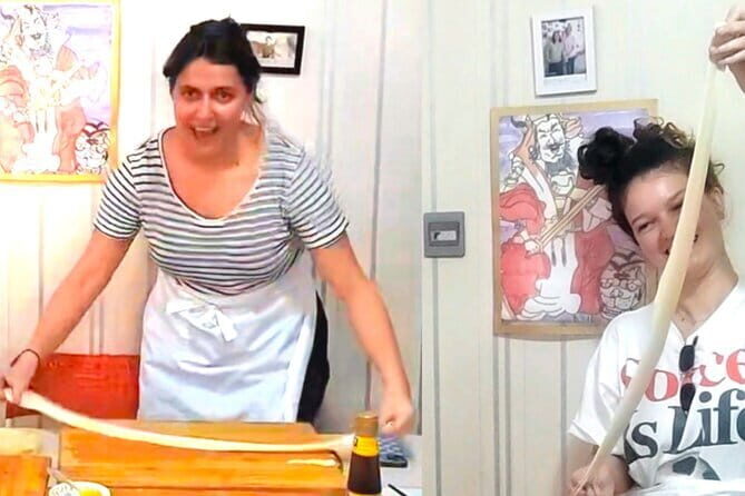 Xi'an Homemade Food Cooking Dumplings / BIANGBIANGNoodles - The Value of the Experience