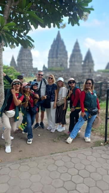 YOGYAKARTA BOROBUDUR Top structure AND PRAMBANAN TEMPLES - Why This Tour Works Well