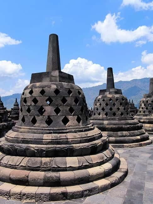 Yogyakarta : Mount Merapi jeep 4X4 tour & Borobudur ClimbUp - Final Thoughts: Who Is This Tour For?