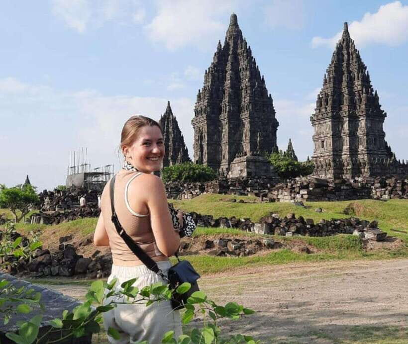 Yogyakarta: Private 5-Hour Sunset Trip to Prambanan Temple - The Value of This Tour