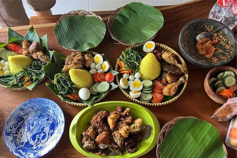 Yogyakarta: Sultan's Palace, Water Castle & Cooking Class - Who Will Love This Tour?