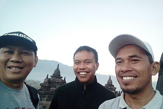 Yogyakarta Transport - English speaking driver - A Typical Day on the Road