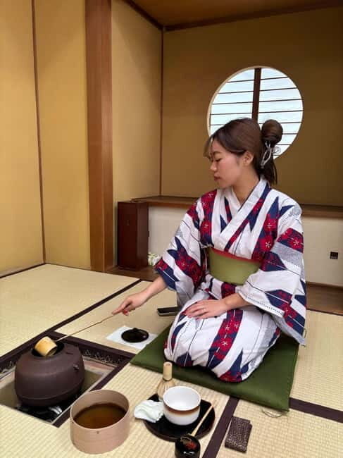 Yokohama : Tea Ceremony with Sweets and Souvenir - The Guides and Environment