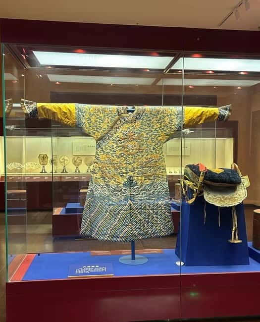 Zhengzhou to Kaifeng: Museum, Incense Craft and Song Legacy - Who Will Love This Experience?