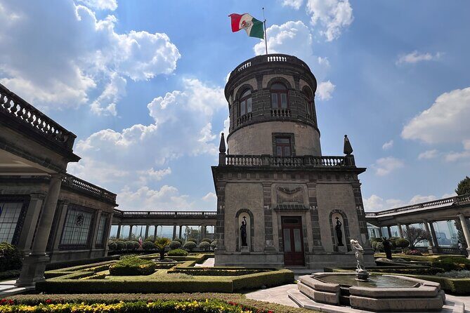 100% private tour in Chapultepec Castle & around (with transport) - Practical Details and Comfort