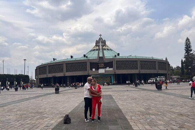 100% private tour in Guadalupe's Basilica with transport - The Value Proposition