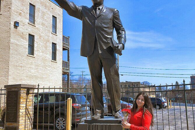 2-Hour Bus Tour in Milwaukee City - Who Will Benefit Most?