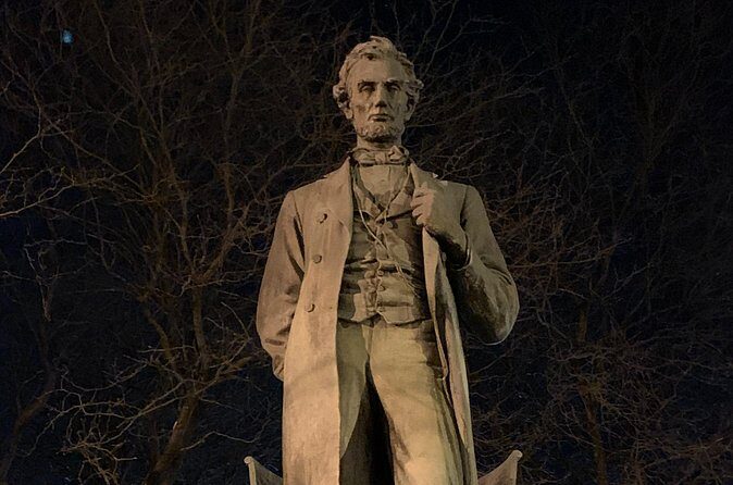 2 hours Private Evening Walking Tour with the Ghosts of Chicago - A Detailed Look at the Haunted Walk Through Chicago
