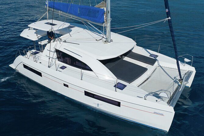 5-Hour 38'Luxury Catamaran All-Inclusive Tulum & Playa del Carmen - Analyzing the Value: Is It Worth the Cost?