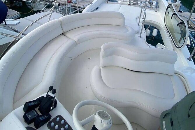 50ft, 1 Hour FREE Miami Yacht Rental, 2 to 6 Hours, 13 People - Final Thoughts: Does Feeling Yachty Hit the Mark?