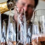 6 Hours Guided Leavenworth Wine Tour - Transportation and Timing