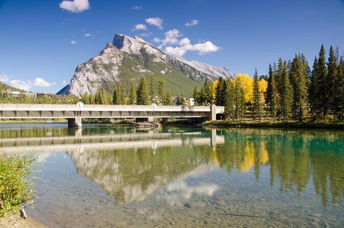 8 Hour Private Tour in Lake Louise, Banff and Moraine Lake - Why This Tour Offers Great Value