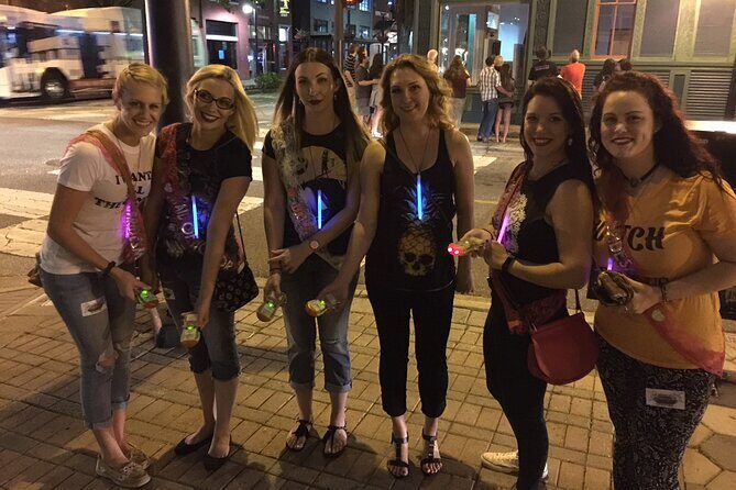 A Toast to the Ghost Haunted Pub Crawl in Downtown Orlando - What’s Included & What’s Not