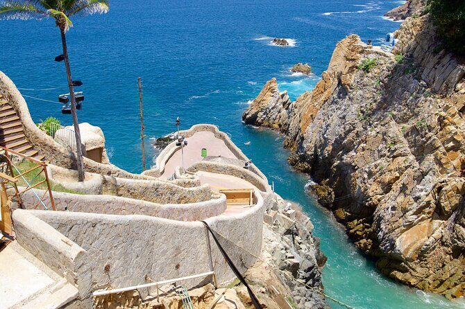 Acapulco Airport (ACA) Private Transfer to Acapulco City - Analyzing the Value
