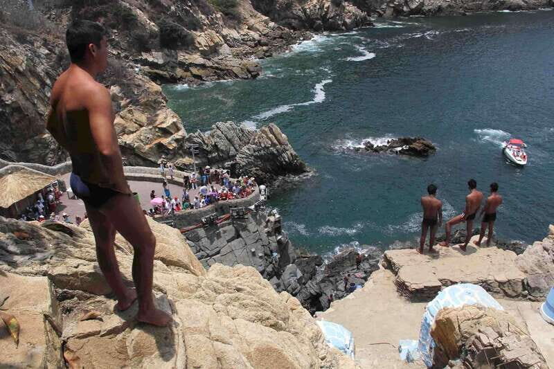 .Acapulco History Cultural Tour & Cliff Divers Show w/Lunch - Evaluating the Value and Practicality