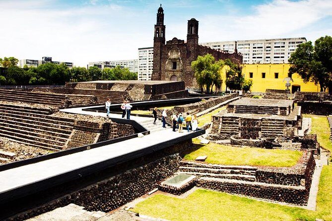 Acolman-Teotihuacán-Plaza of the Three Cultures- Craft Workshop - What Travelers Should Be Aware Of