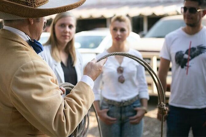 Adventure tour Between Charros, Mariachi and Parián de Tlaquepaque - Who Is This Tour Best For?