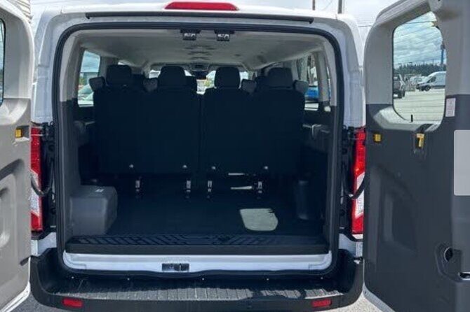 Affordable & Comfortable Shuttle Service - Why You Might Choose This Shuttle