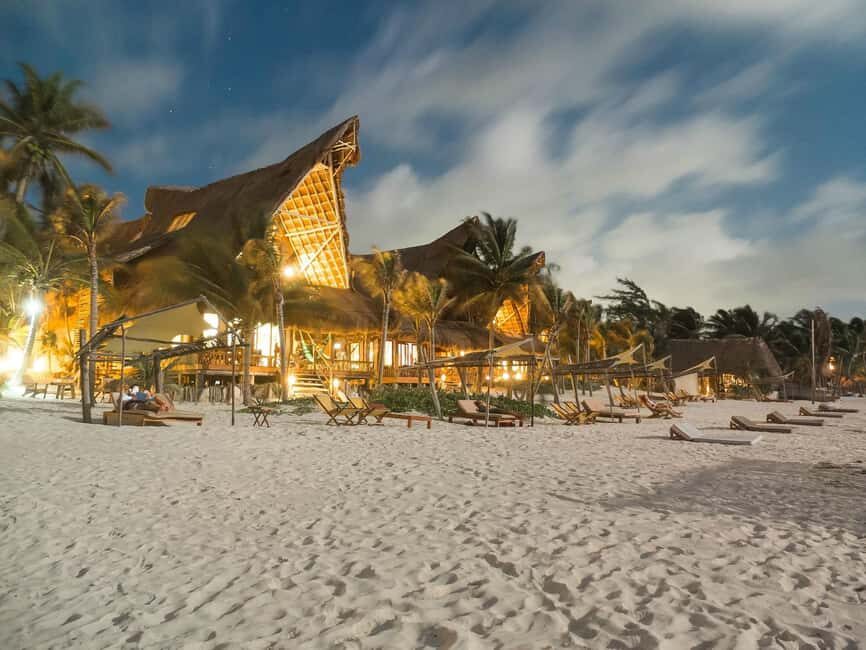 Ahau de Noche: Dinner under the stars and iconic art in Tulum - The Art and Atmosphere