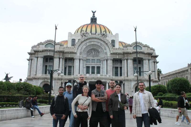 All-in-one CDMX adventure - Riding the Metro: a local adventure