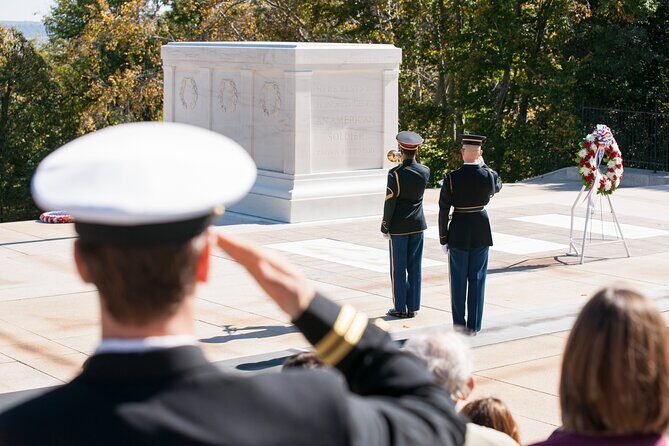 Arlington Cemetery Tour with Guard Ceremony and Iwo Jima Memorial - What Makes This Tour Stand Out?