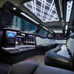 Arrival Transfer Montreal Airport YUL to Montreal by Limos or Bus - Detailed Review of the Transfer Experience