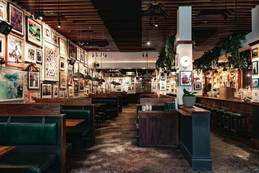 Austin: Best Bars and Bats 3-Hour Guided Tour - What Makes This Tour Stand Out?